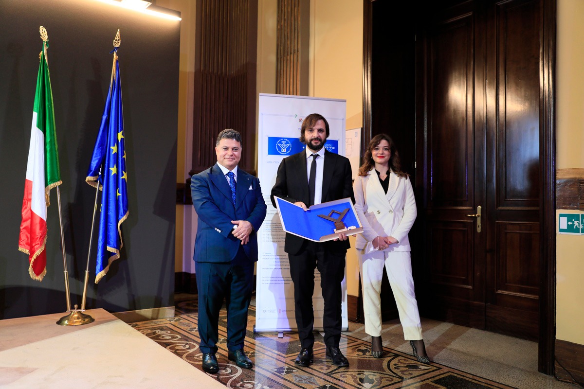 FIMA in the new Volume 100 Italian Projects;FIMA wins the award for the ...